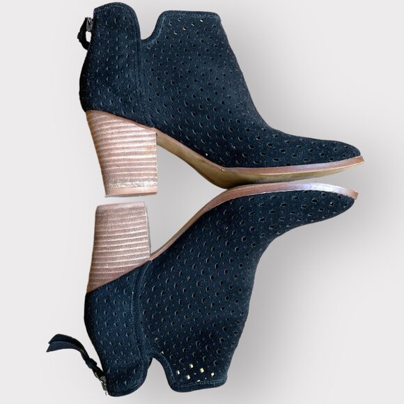 Marc Fisher | Shoes | Marc Fisher Size 85 M Black Suede Perforated ...